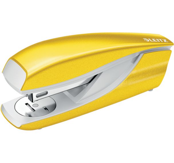 Agrafeuse de bureau en métal NEXXT Wow - Leitz | Manutan Collectivités