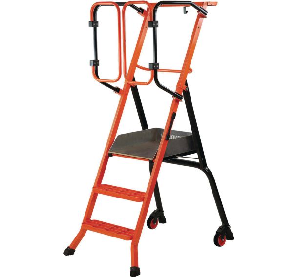 Escabeau sécurisé à faible encombrement_Mondelin | Manutan Collectivités