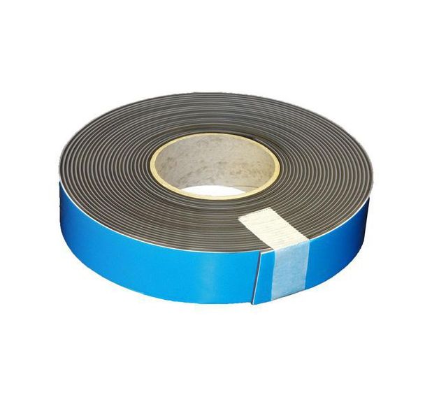 Bande magnétique adhésive en rouleau 10m x 40mm | Manutan Collectivités